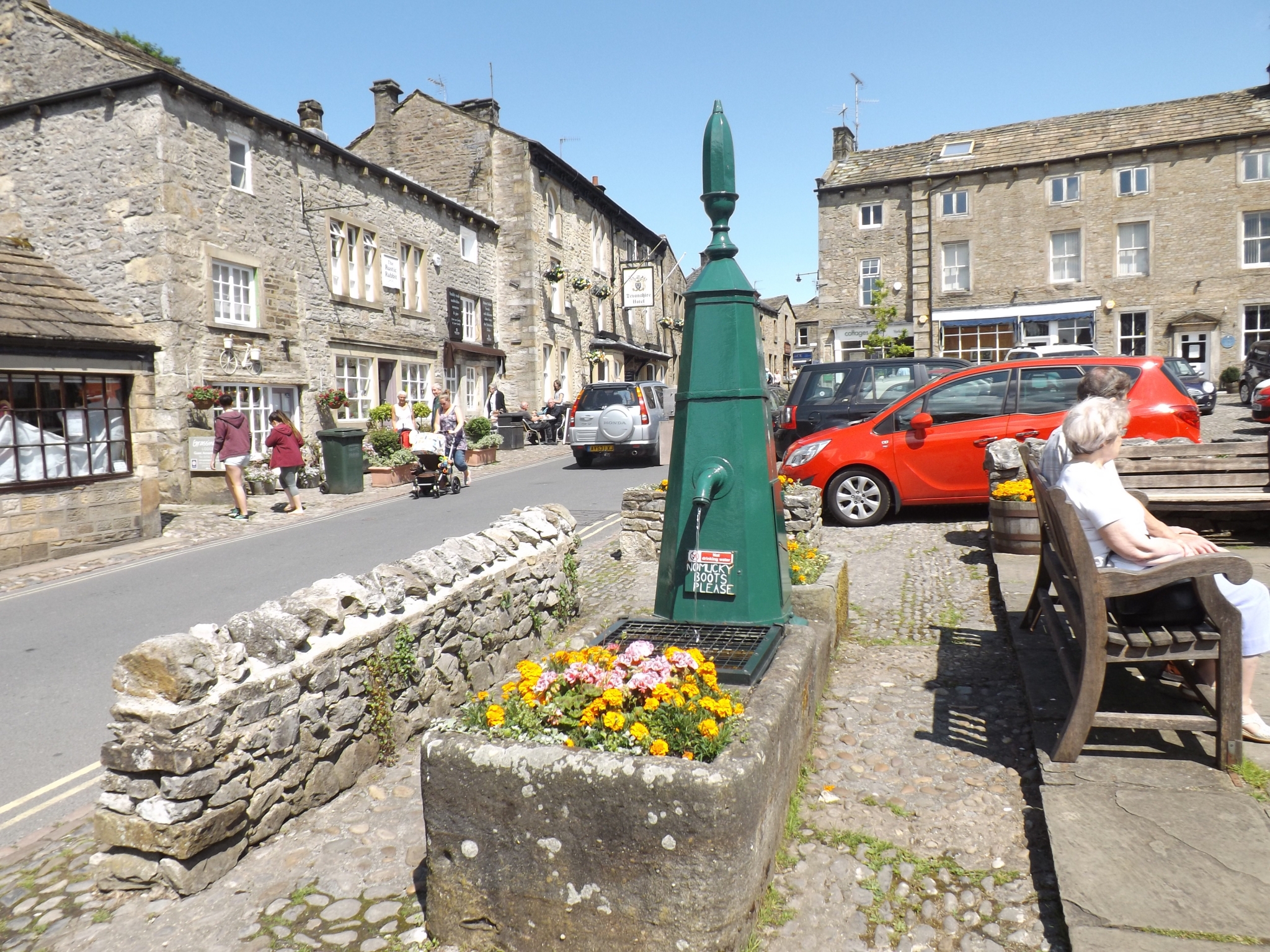Grassington - War Memorials Online